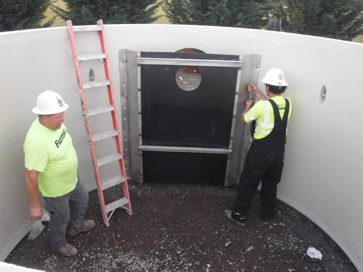 The Benefits of Drop Bowls and Deflector Panels - Romtec Utilities